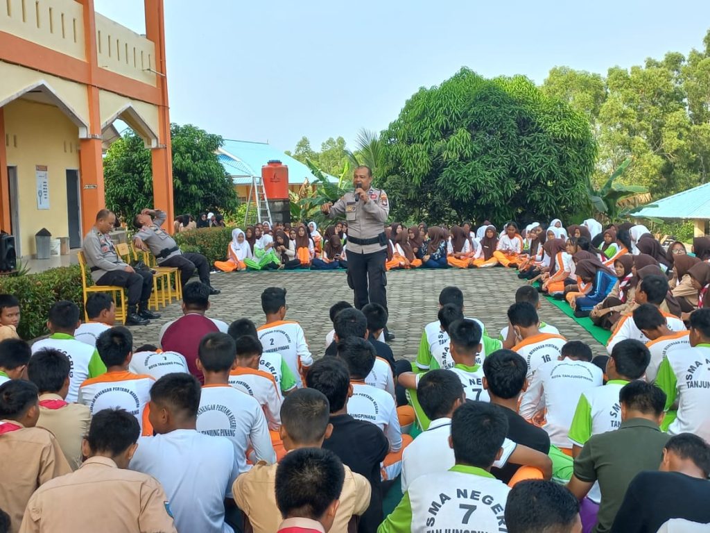 Sat Binmas Polresta Tanjungpinang melaksanakan penyuluhan Kamtibmas di ...